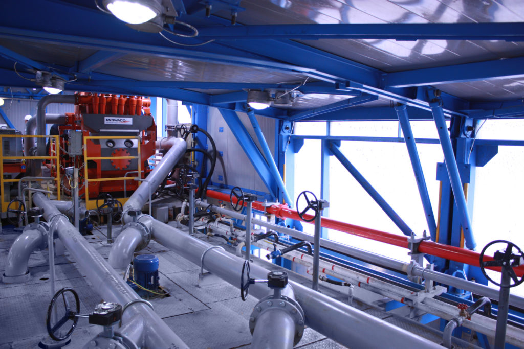 Cluster drilling rigs